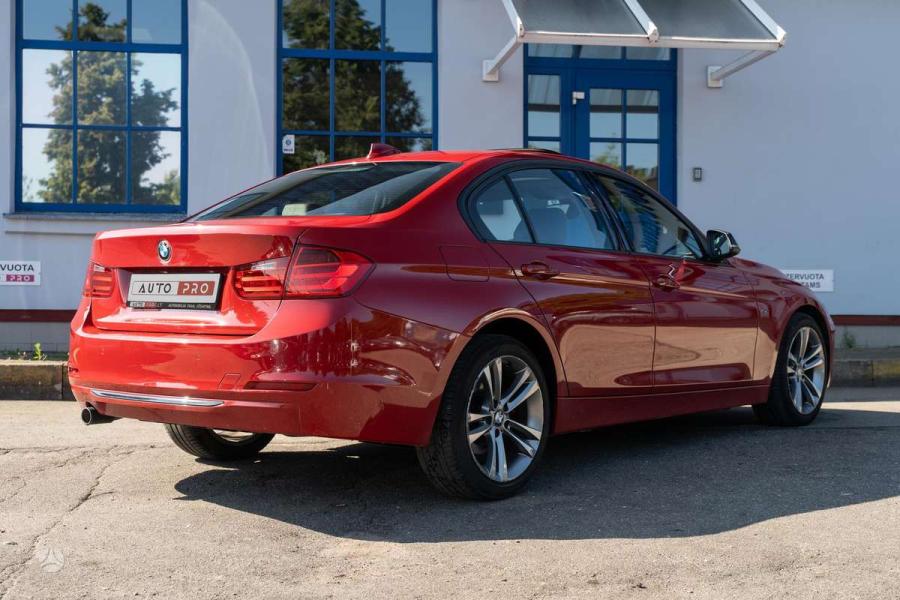 Sarkans BMW 320 2012 Viļņa, ar dzinēja tilpumu 2.00 L un nobraukumu 155 tūkst. km par 10990 €, foto 13 vietnē AUTOMOTO.COM.LV