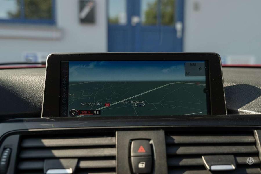 Sarkans BMW 320 2012 Viļņa, ar dzinēja tilpumu 2.00 L un nobraukumu 155 tūkst. km par 10990 €, foto 24 vietnē AUTOMOTO.COM.LV