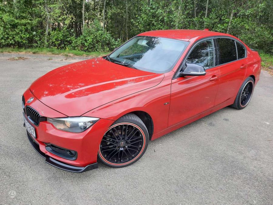 Sarkans BMW 320 2012 Viļņa, ar dzinēja tilpumu 2.00 L un nobraukumu 275 tūkst. km par 9250 €, foto 1 vietnē AUTOMOTO.COM.LV