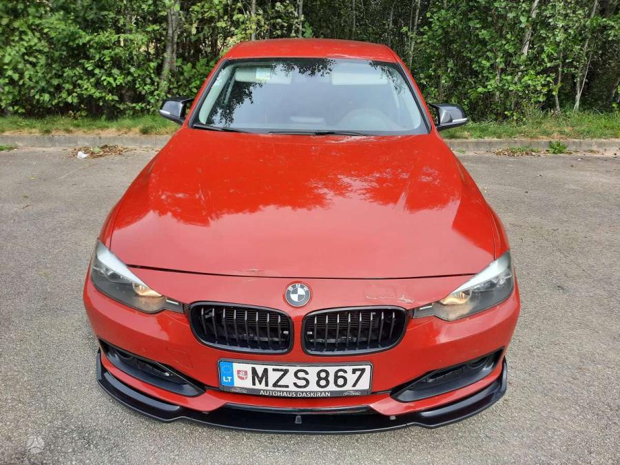 Sarkans BMW 320 2012 Viļņa, ar dzinēja tilpumu 2.00 L un nobraukumu 275 tūkst. km par 9250 €, foto 15 vietnē AUTOMOTO.COM.LV