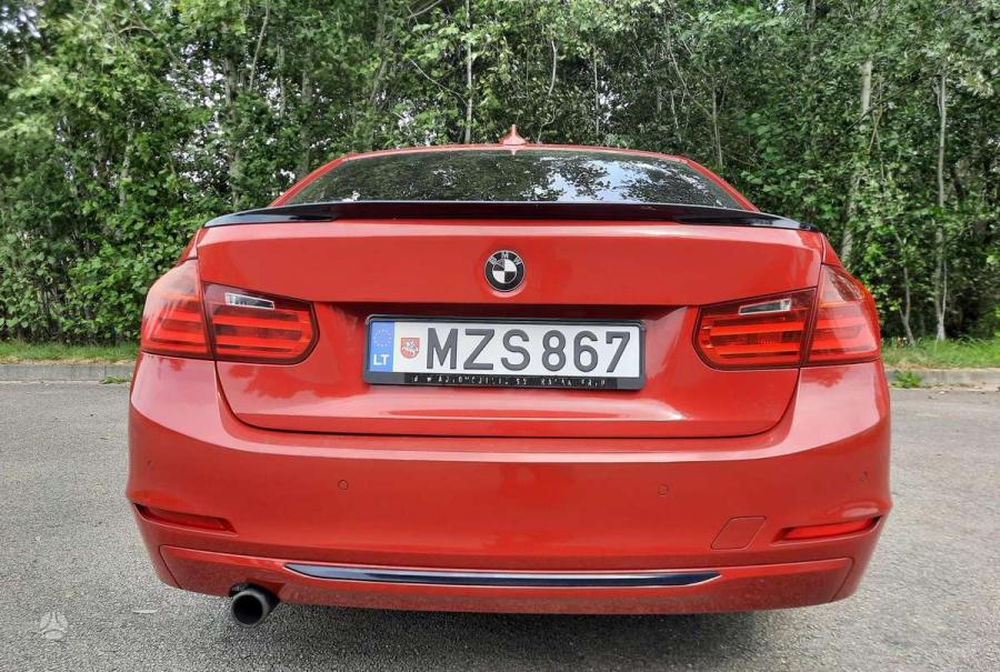 Sarkans BMW 320 2012 Viļņa, ar dzinēja tilpumu 2.00 L un nobraukumu 275 tūkst. km par 9250 €, foto 18 vietnē AUTOMOTO.COM.LV