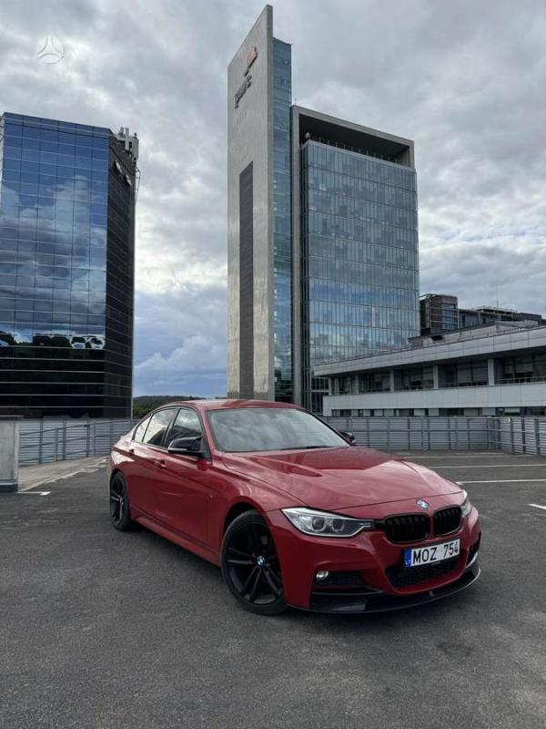 Sarkans BMW 320 2014 Viļņa, ar dzinēja tilpumu 2.00 L un nobraukumu 400 tūkst. km par 6800 €, foto 1 vietnē AUTOMOTO.COM.LV