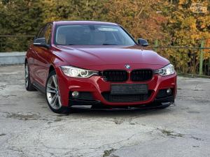 Red BMW 320 2014 in Vilnius, with an engine capacity of 2.00 L and mileage of 131 thousand km for 10900 €, photo 3 on AUTOMOTO.COM.LV