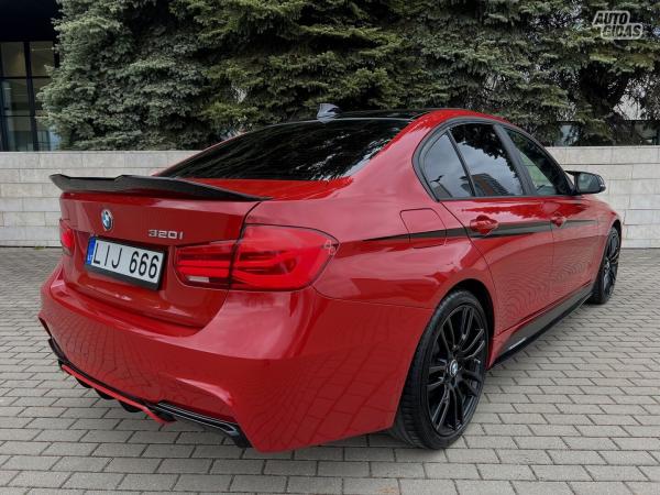 Red BMW 320 2016 in Vilnius, with an engine capacity of 2.00 L and mileage of 119 thousand km for 12300 €, photo 7 on AUTOMOTO.COM.LV