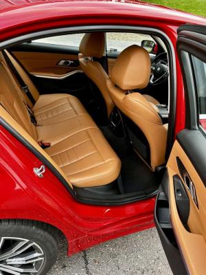 Sarkans BMW 320 2019 Viļņa, ar dzinēja tilpumu 2.00 L un nobraukumu 85 tūkst. km par 26500 €, foto 13 vietnē AUTOMOTO.COM.LV