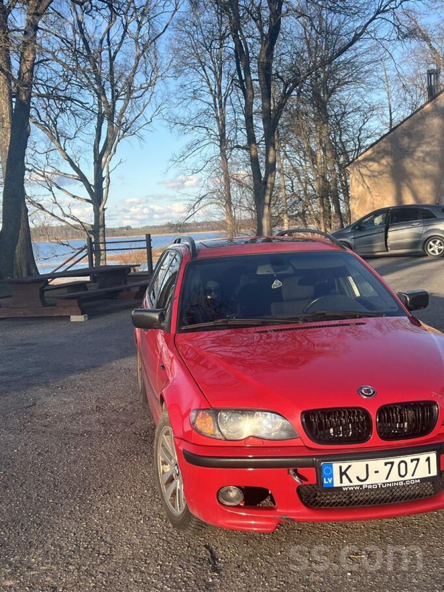 Red BMW 320 2001 in Valmiera, with an engine capacity of 2.00 L and mileage of 314 thousand km for 1500 €, photo 4 on AUTOMOTO.COM.LV
