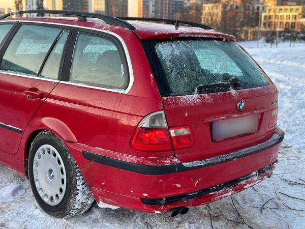 Sarkans BMW 320 2003 Viļņa, ar dzinēja tilpumu 2.20 L un nobraukumu 430 tūkst. km par 2250 €, foto 7 vietnē AUTOMOTO.COM.LV