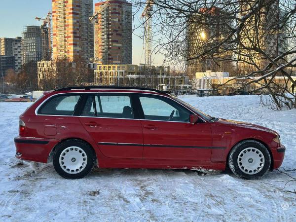 Sarkans BMW 320 2003 Viļņa, ar dzinēja tilpumu 2.20 L un nobraukumu 430 tūkst. km par 2250 €, foto 10 vietnē AUTOMOTO.COM.LV