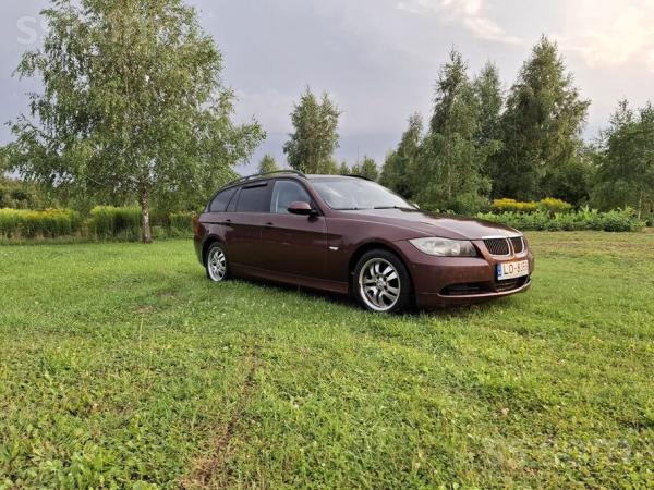 Sarkans BMW 320 2006 Rīga, ar dzinēja tilpumu 2.00 L un nobraukumu 334 tūkst. km par 3000 €, foto 1 vietnē AUTOMOTO.COM.LV