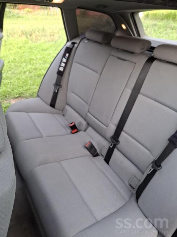 Sarkans BMW 320 2006 Rīga, ar dzinēja tilpumu 2.00 L un nobraukumu 334 tūkst. km par 3000 €, foto 5 vietnē AUTOMOTO.COM.LV