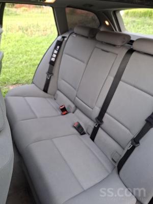 Sarkans BMW 320 2006 Rīga, ar dzinēja tilpumu 2.00 L un nobraukumu 334 tūkst. km par 2700 €, foto 5 vietnē AUTOMOTO.COM.LV