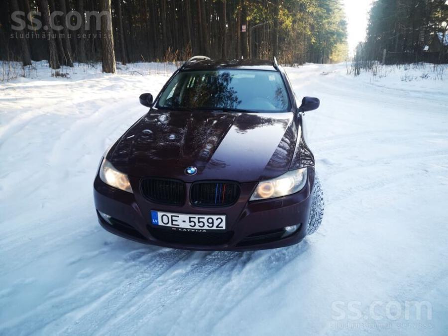 Red BMW 320 2009 in Riga, with an engine capacity of 2.00 L and mileage of 431 thousand km for 3150 €, photo 1 on AUTOMOTO.COM.LV