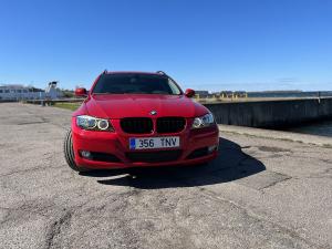 Sarkans BMW 320 2009 Tallina, ar dzinēja tilpumu 0.00 L un nobraukumu 355 tūkst. km par 6500 €, foto  vietnē AUTOMOTO.COM.LV