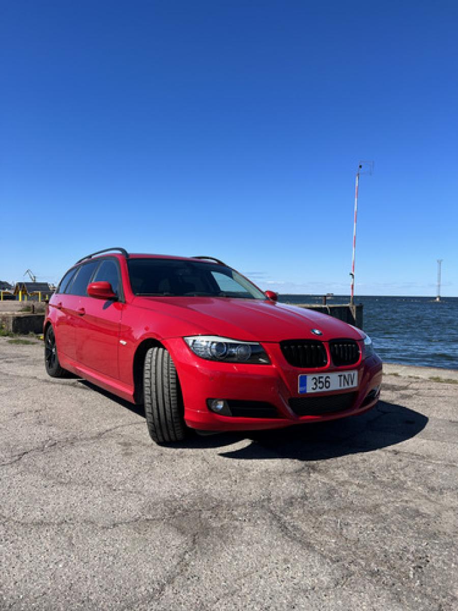 Red BMW 320 2009 in Tallinn, with an engine capacity of 0.00 L and mileage of 355 thousand km for 6500 €, photo 3 on AUTOMOTO.COM.LV