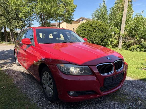 Sarkans BMW 320 2009 Birštonas, ar dzinēja tilpumu 2.00 L un nobraukumu 292 tūkst. km par 2350 €, foto 4 vietnē AUTOMOTO.COM.LV