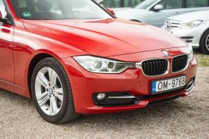 Sarkans BMW 320 2012 Liepāja, ar dzinēja tilpumu 2.00 L un nobraukumu 250 tūkst. km par 9100 €, foto 15 vietnē AUTOMOTO.COM.LV