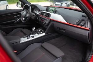 Sarkans BMW 320 2012 Liepāja, ar dzinēja tilpumu 2.00 L un nobraukumu 250 tūkst. km par 9100 €, foto 20 vietnē AUTOMOTO.COM.LV