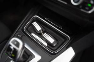 Sarkans BMW 320 2012 Liepāja, ar dzinēja tilpumu 2.00 L un nobraukumu 250 tūkst. km par 9100 €, foto 29 vietnē AUTOMOTO.COM.LV