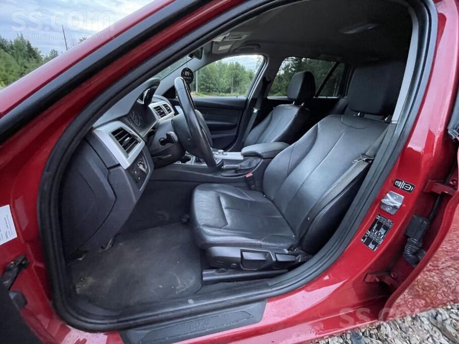 Red BMW 320 2012 in Cesis, with an engine capacity of 2.00 L and mileage of 0 thousand km for 7770 €, photo 7 on AUTOMOTO.COM.LV