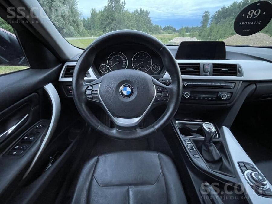 Red BMW 320 2012 in Cesis, with an engine capacity of 2.00 L and mileage of 0 thousand km for 7770 €, photo 10 on AUTOMOTO.COM.LV