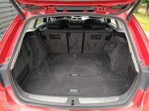 Red BMW 320 2012 in Siauliai, with an engine capacity of 2.00 L and mileage of 380 thousand km for 3950 €, photo 10 on AUTOMOTO.COM.LV
