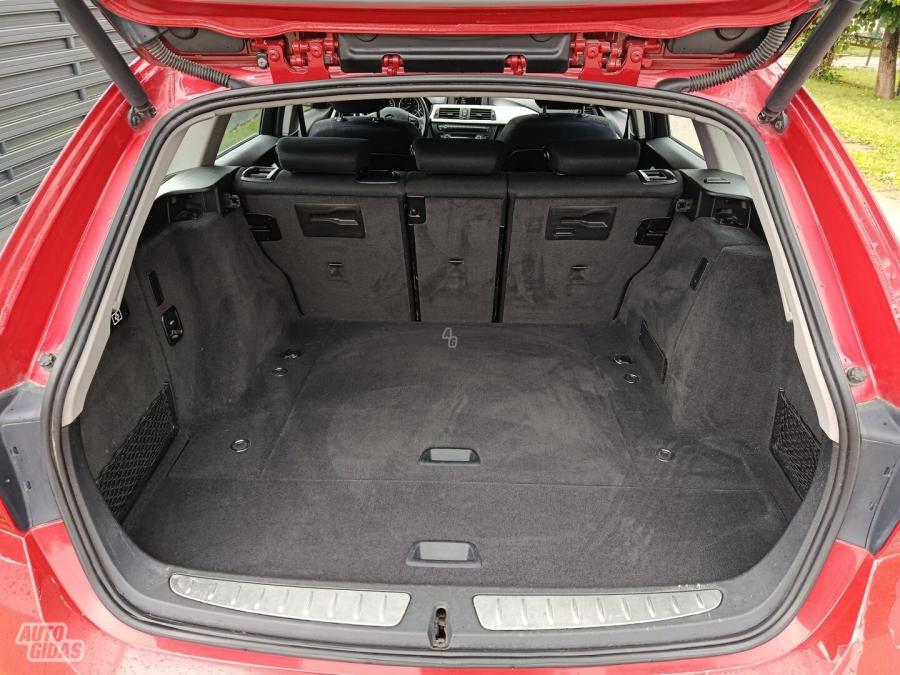 Red BMW 320 2012 in Siauliai, with an engine capacity of 2.00 L and mileage of 380 thousand km for 3950 €, photo 10 on AUTOMOTO.COM.LV