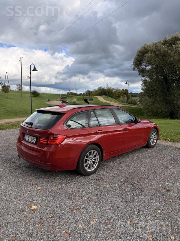 Sarkans BMW 320 2012 Kuldīga, ar dzinēja tilpumu 2.00 L un nobraukumu 385 tūkst. km par 5150 €, foto 3 vietnē AUTOMOTO.COM.LV