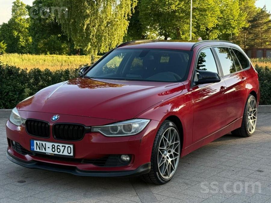 Red BMW 320 2013 in Riga, with an engine capacity of 2.00 L and mileage of 297 thousand km for 6990 €, photo 5 on AUTOMOTO.COM.LV