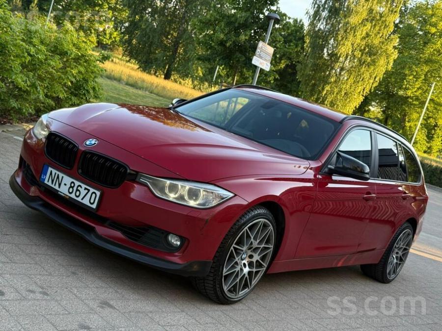 Red BMW 320 2013 in Riga, with an engine capacity of 2.00 L and mileage of 297 thousand km for 6990 €, photo 8 on AUTOMOTO.COM.LV