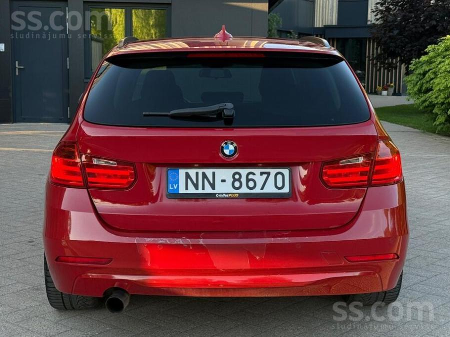 Red BMW 320 2013 in Riga, with an engine capacity of 2.00 L and mileage of 297 thousand km for 6990 €, photo 13 on AUTOMOTO.COM.LV
