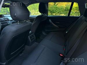 Red BMW 320 2013 in Riga, with an engine capacity of 2.00 L and mileage of 297 thousand km for 6990 €, photo 16 on AUTOMOTO.COM.LV