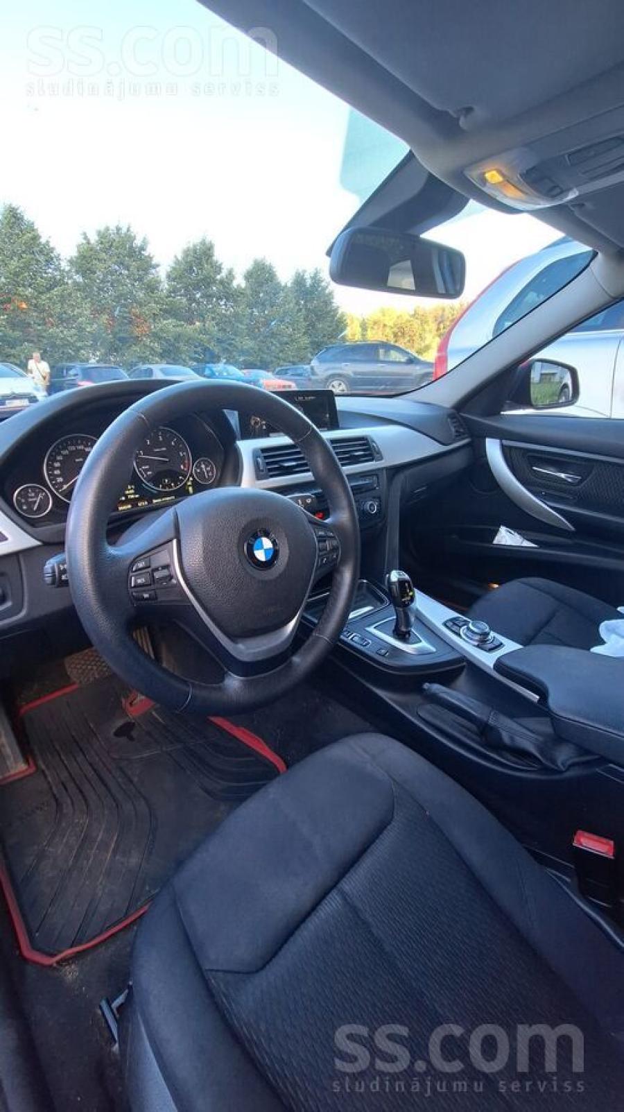 Red BMW 320 2013 in Riga, with an engine capacity of 2.00 L and mileage of 264 thousand km for 11000 €, photo 12 on AUTOMOTO.COM.LV