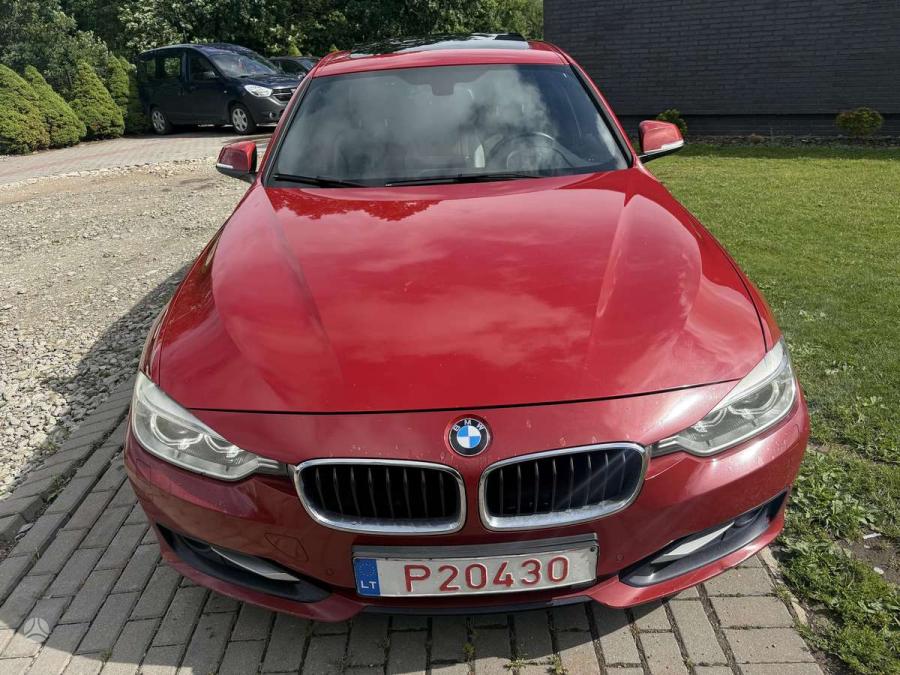 Sarkans BMW 320 2013 Kauņa, ar dzinēja tilpumu 2.00 L un nobraukumu 340 tūkst. km par 6650 €, foto 3 vietnē AUTOMOTO.COM.LV