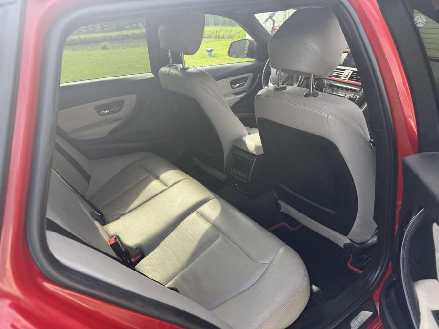 Sarkans BMW 320 2013 Kauņa, ar dzinēja tilpumu 2.00 L un nobraukumu 340 tūkst. km par 6650 €, foto 12 vietnē AUTOMOTO.COM.LV