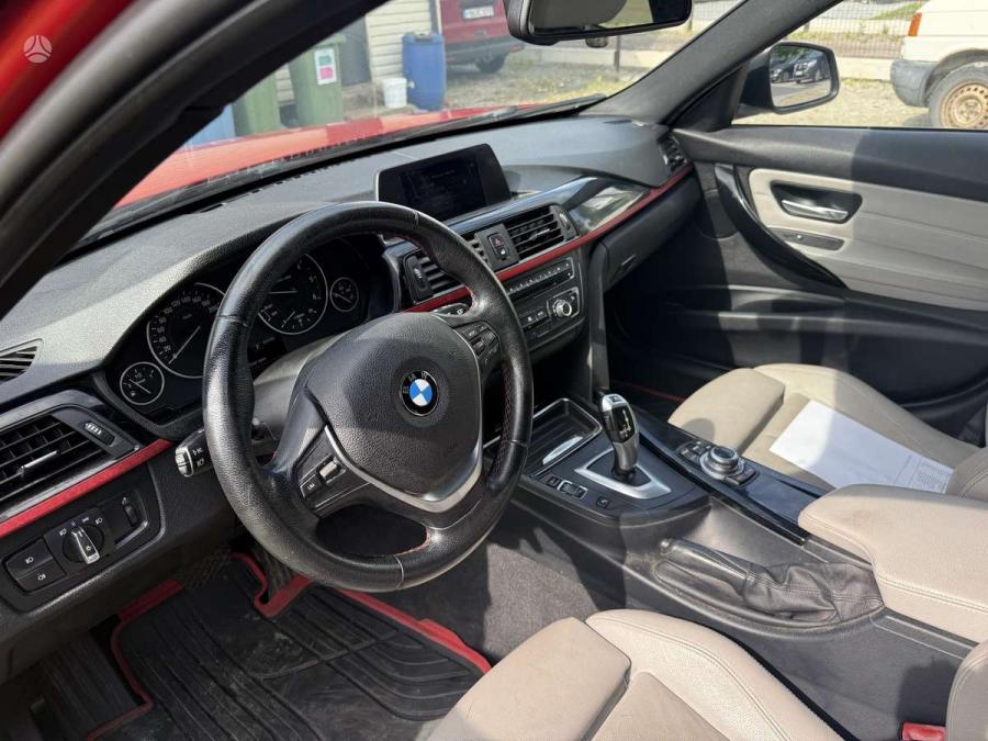 Sarkans BMW 320 2013 Kauņa, ar dzinēja tilpumu 2.00 L un nobraukumu 340 tūkst. km par 6650 €, foto 14 vietnē AUTOMOTO.COM.LV
