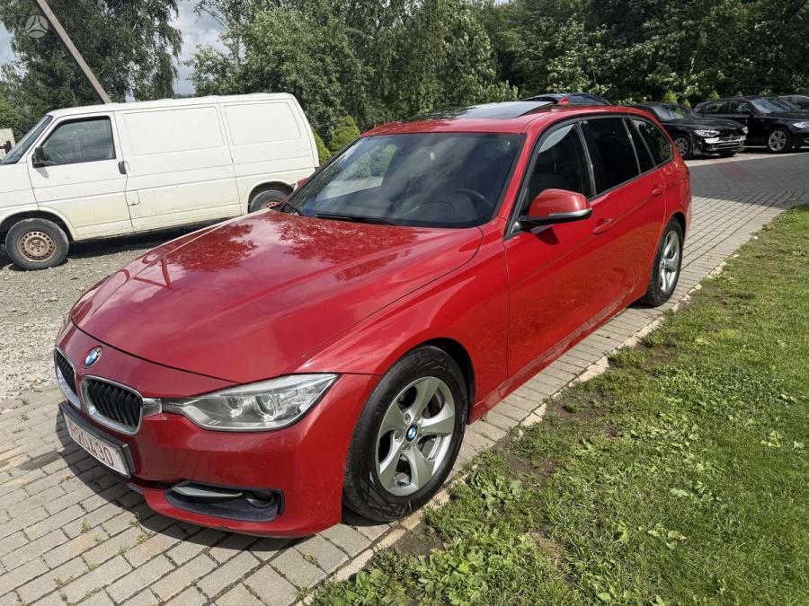 Sarkans BMW 320 2013 Kauņa, ar dzinēja tilpumu 2.00 L un nobraukumu 340 tūkst. km par 6650 €, foto 4 vietnē AUTOMOTO.COM.LV