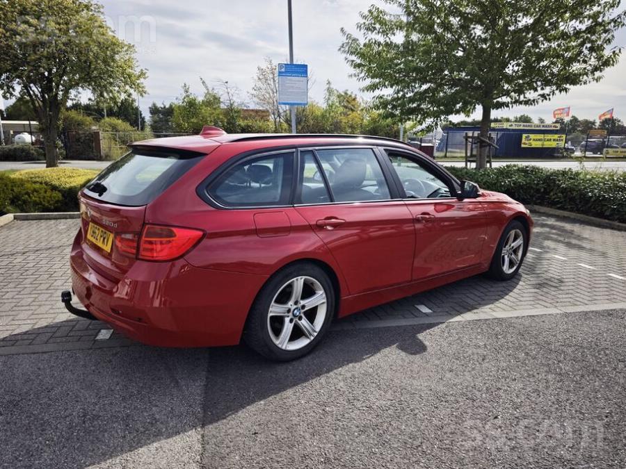 Red BMW 320 2013 in Jelgava, with an engine capacity of 2.00 L and mileage of 310 thousand km for 2850 €, photo 4 on AUTOMOTO.COM.LV