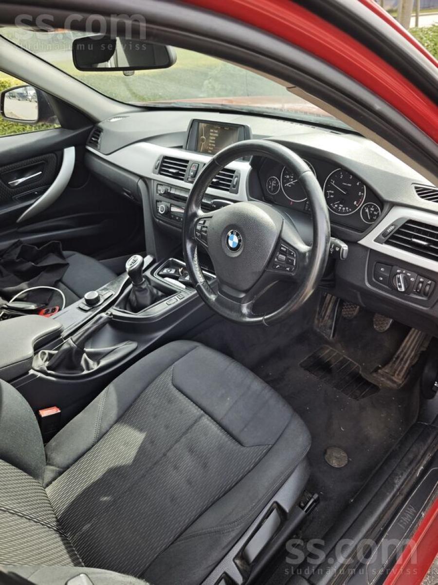 Red BMW 320 2013 in Jelgava, with an engine capacity of 2.00 L and mileage of 310 thousand km for 2850 €, photo 9 on AUTOMOTO.COM.LV