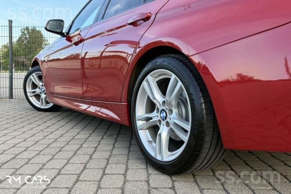 Red BMW 320 2016 in Jelgava, with an engine capacity of 2.00 L and mileage of 0 thousand km for 13850 €, photo 8 on AUTOMOTO.COM.LV