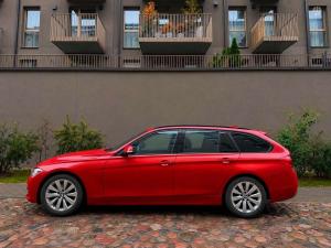 Sarkans BMW 320 2016 Viļņa, ar dzinēja tilpumu 2.00 L un nobraukumu 285 tūkst. km par 9499 €, foto 7 vietnē AUTOMOTO.COM.LV