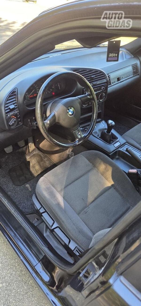 BMW 320 1991 in Visaginas, with an engine capacity of 2.00 L and mileage of 280 thousand km for 3550 €, photo 7 on AUTOMOTO.COM.LV