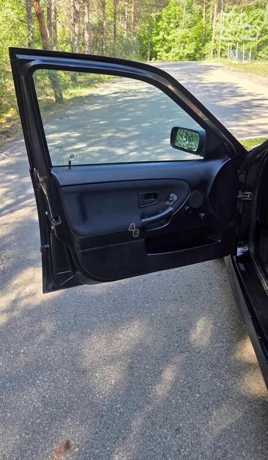 BMW 320 1991 in Visaginas, with an engine capacity of 2.00 L and mileage of 280 thousand km for 3550 €, photo 16 on AUTOMOTO.COM.LV