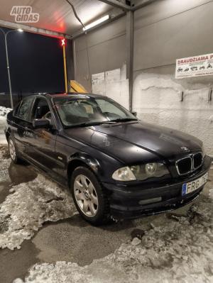 BMW 320 1999 in Kaunas, with an engine capacity of 2.00 L and mileage of 370 thousand km for 900 €, photo  on AUTOMOTO.COM.LV