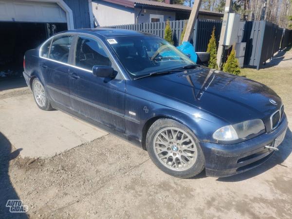 BMW 320 1999 Šauļi, ar dzinēja tilpumu 2.00 L un nobraukumu 270 tūkst. km par 1050 €, foto 2 vietnē AUTOMOTO.COM.LV
