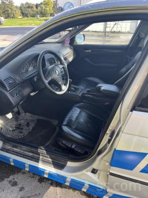 BMW 320 2000 in Bauska, with an engine capacity of 2.00 L and mileage of 371 thousand km for 1200 €, photo 10 on AUTOMOTO.COM.LV