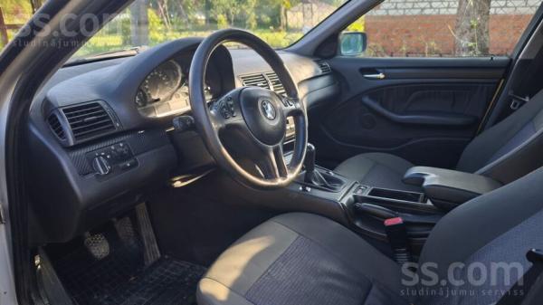 BMW 320 2001 Aizkraukle, ar dzinēja tilpumu 2.00 L un nobraukumu 273 tūkst. km par 1700 €, foto 1 vietnē AUTOMOTO.COM.LV