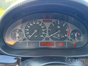 BMW 320 2002 Liepāja, ar dzinēja tilpumu 2.00 L un nobraukumu 319 tūkst. km par 2200 €, foto 9 vietnē AUTOMOTO.COM.LV