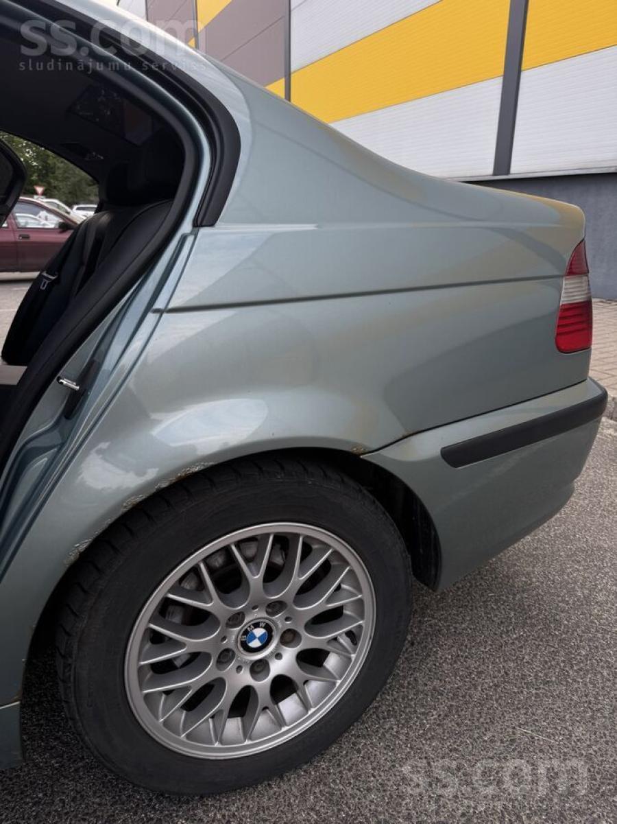BMW 320 2003 Rīga, ar dzinēja tilpumu 2.00 L un nobraukumu 271 tūkst. km par 2300 €, foto 11 vietnē AUTOMOTO.COM.LV