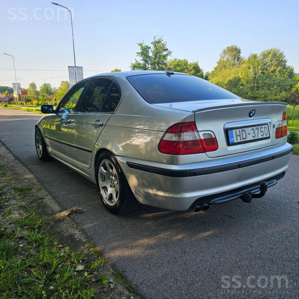 BMW 320 2003 in Ogre, with an engine capacity of 2.20 L and mileage of 363 thousand km for 2850 €, photo 4 on AUTOMOTO.COM.LV