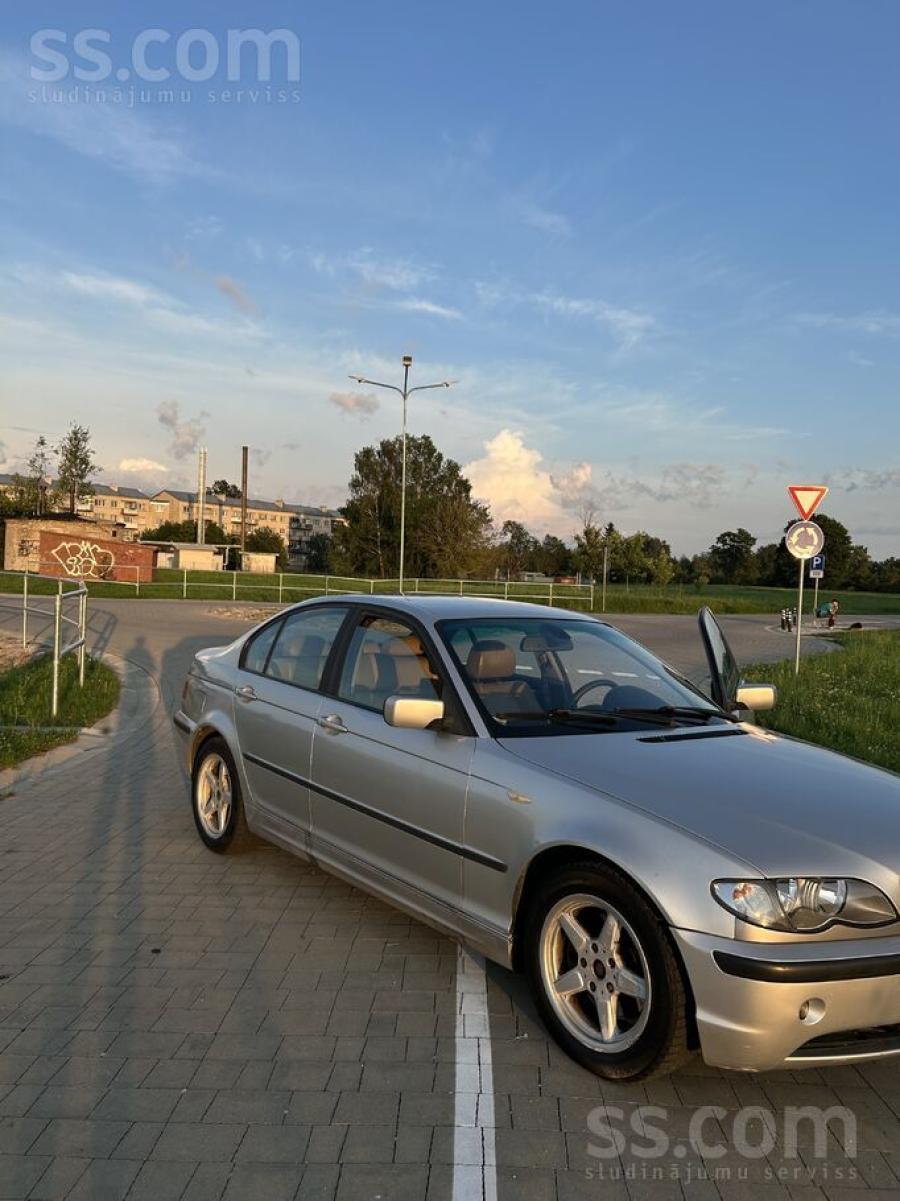 BMW 320 2003 Rīga, ar dzinēja tilpumu 2.00 L un nobraukumu 386 tūkst. km par 1700 €, foto 12 vietnē AUTOMOTO.COM.LV